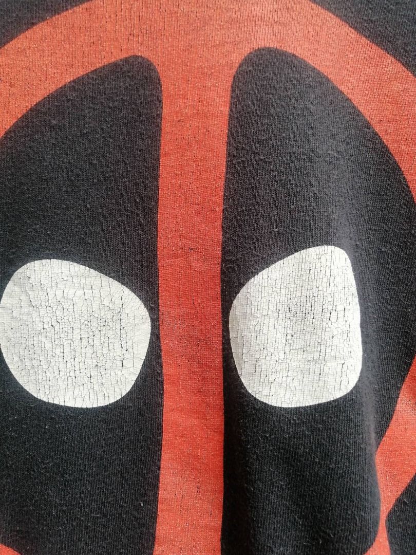 Deadpool Round Face, Men's Fashion, Tops & Sets, Tshirts & Polo Shirts ...