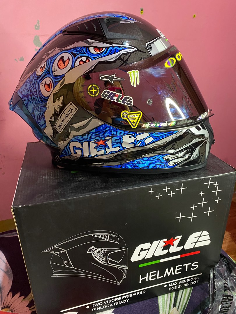 Gillie Helmet, Motorbikes, Motorbike Parts & Accessories, Helmets and ...
