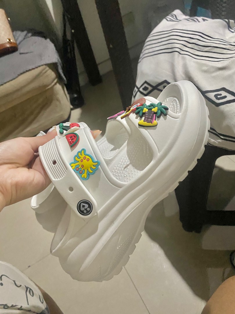 High crocs 2inch clogs, Women's Fashion, Footwear, Sandals on Carousell