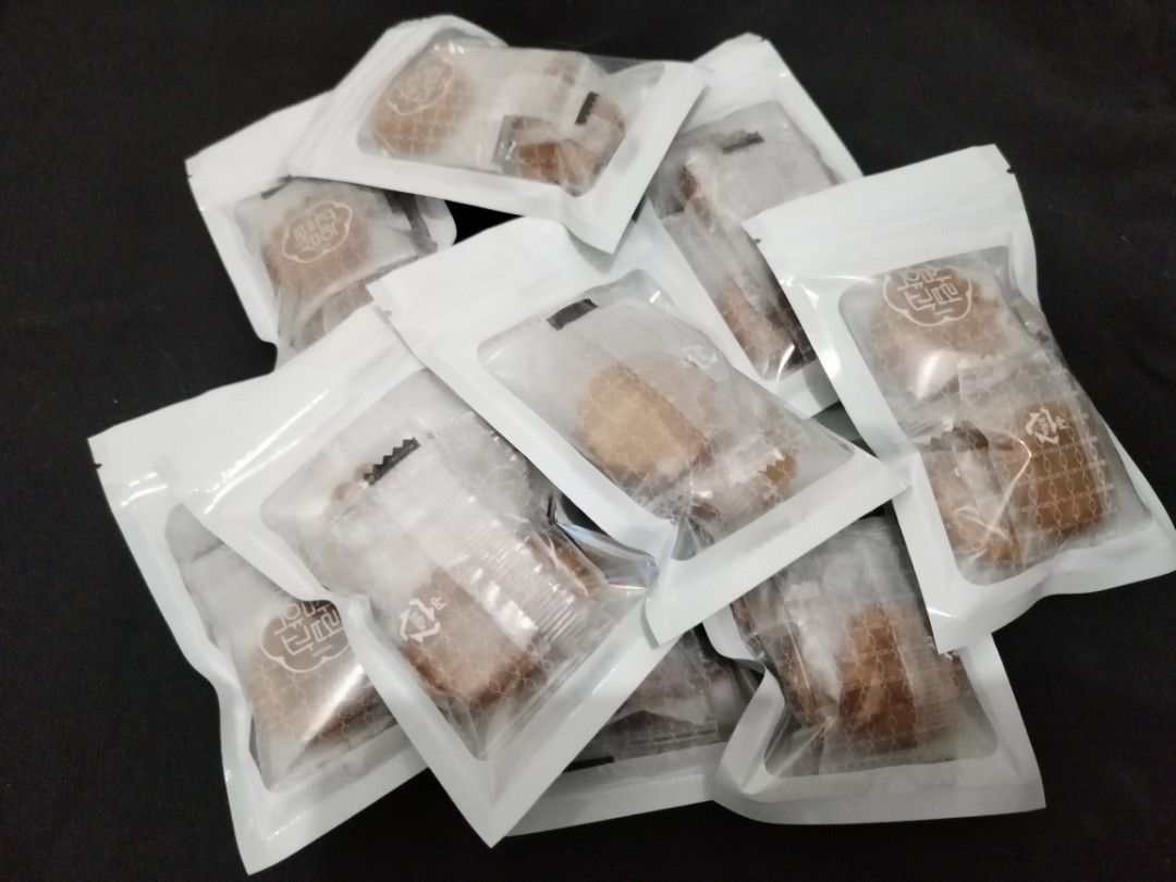 Honey Biscuit Yagkwa Yakwa Traditional Korean Snack, Food & Drinks ...