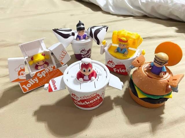 Jollibee Vintage Collection Toys, Hobbies & Toys, Memorabilia ...