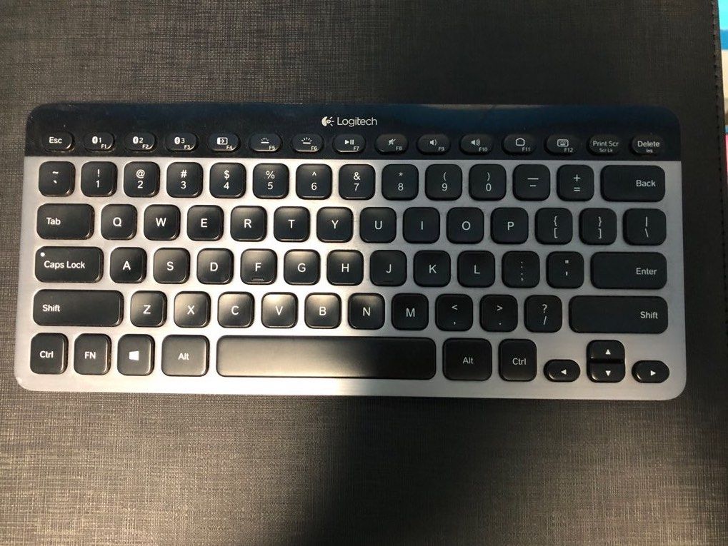 Logitech illuminated wireless bluetooth keyboard logitech K810 ...