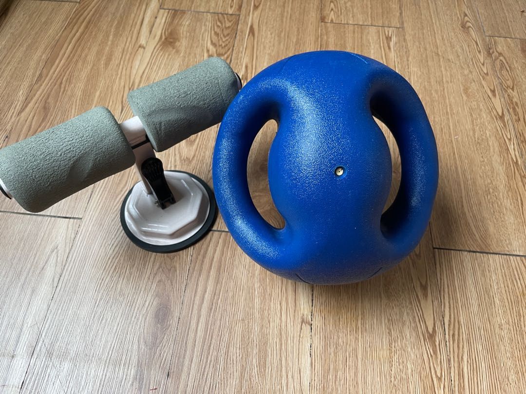 Lonsdale medicine ball 3kg and suction abs hamstring curl, Sports ...