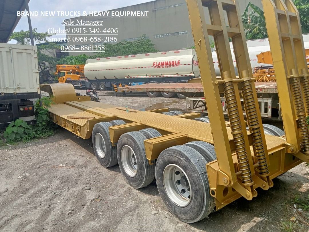 Low bed Trailer 60tons Semi triple axle Brand New, Special Vehicles ...