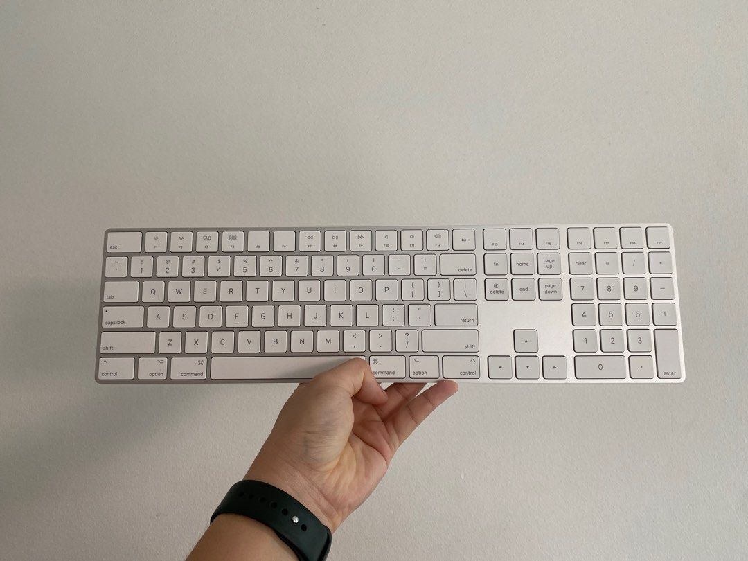 Mac keyboard with numeric keypad, Computers & Tech, Parts & Accessories ...