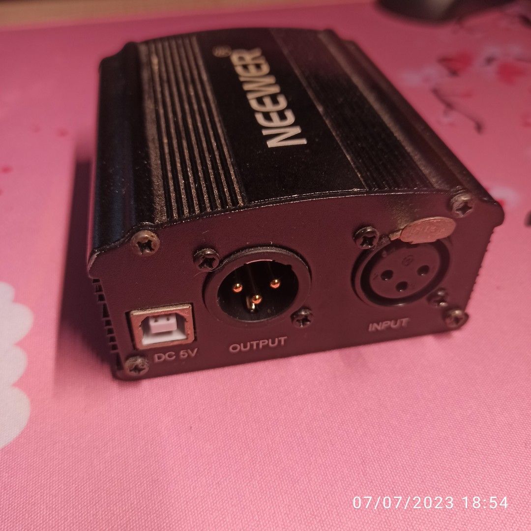 Neewer NW-100 48v Phantom Power Supply, Audio, Other Audio Equipment on ...