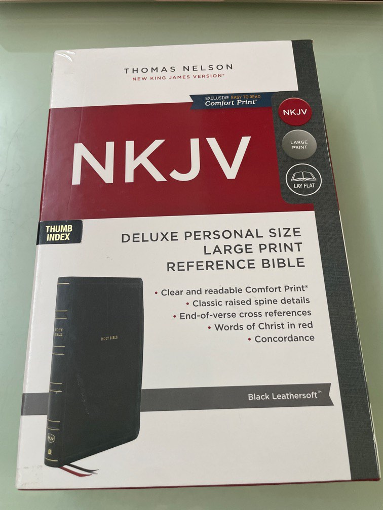 NKJV Deluxe Personal Size Large Print Reference Bible, Black Leathersoft, Hobbies & Toys, Books ...