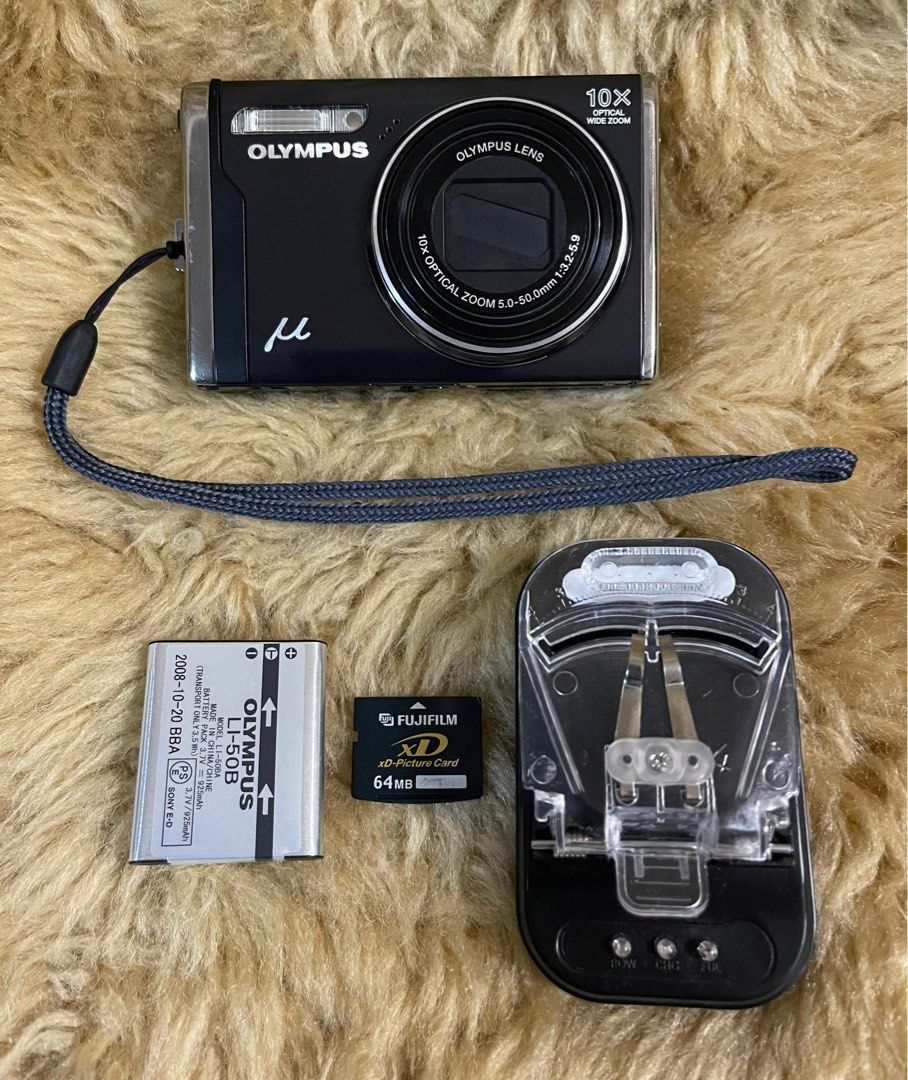 Olympus MJU 9000 Digital Camera, Photography, Cameras on Carousell