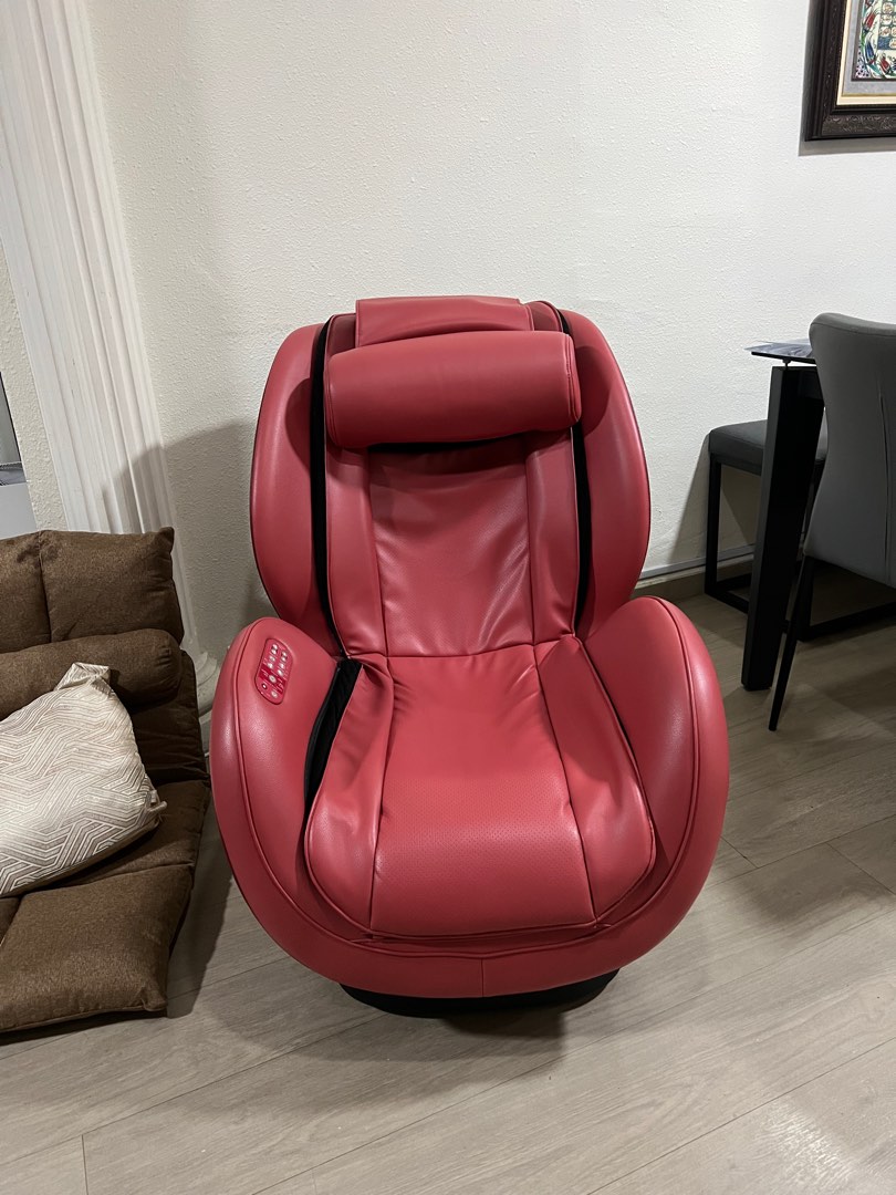 Osim uDivine Mini Massage Chair, Health & Nutrition, Massage Devices on ...