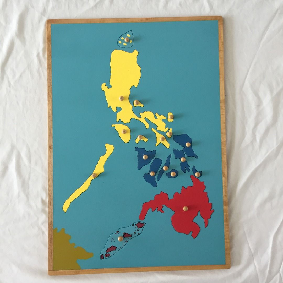 Preloved: Wooden Philippine Puzzle Map in 3 Groups by Planet Montessori ...