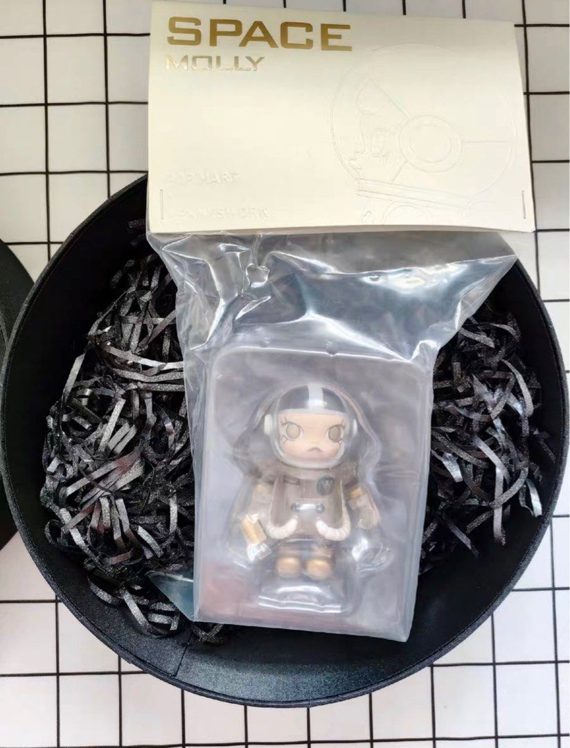 [Pre-Order] Pop Mart Space Molly x YSL 100% (Limited Edition only ...