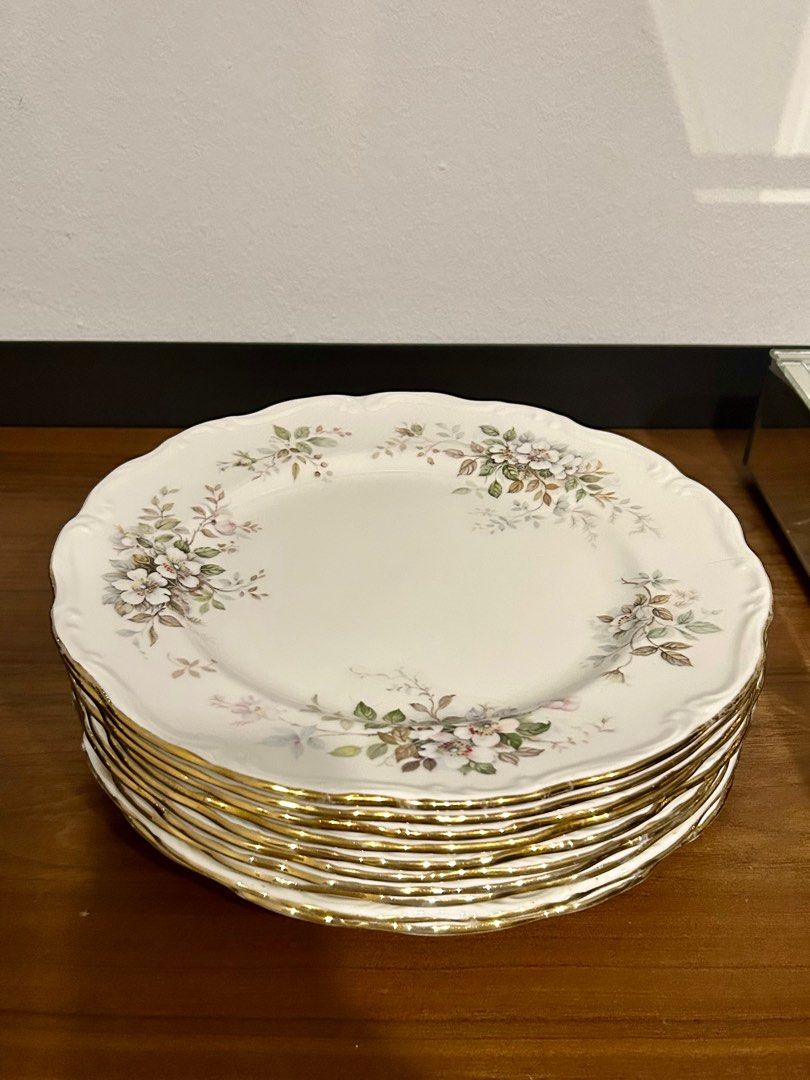Royal Albert luxury dinner plates. Haworth collection , Furniture ...