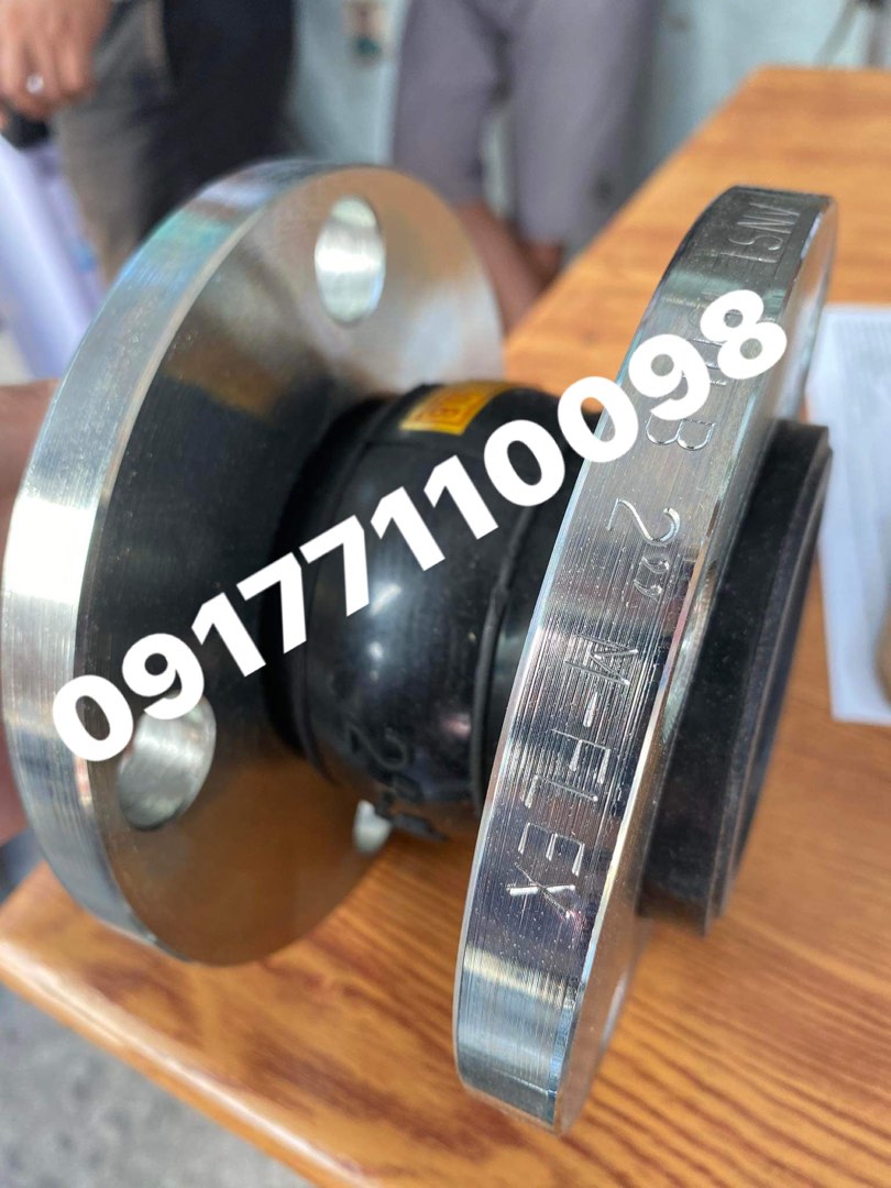 RUBBER FLEXIBLE CONNECTOR FLANGE TYPE, Commercial & Industrial ...