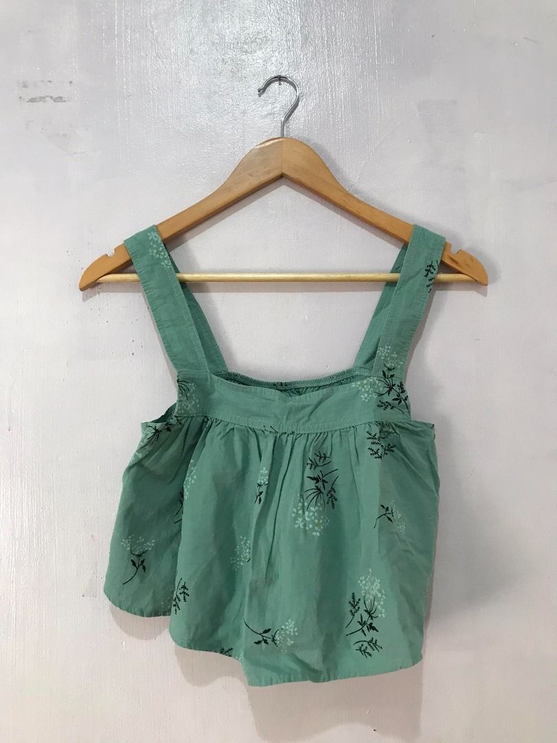 Sando Ruffled Hem Square Neck Cropped Top on Carousell