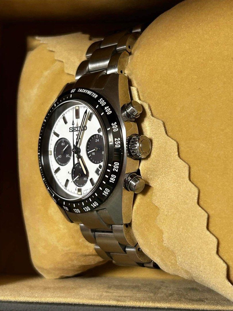 Seiko SBDL085 JDM Speedtimer Panda, Men's Fashion, Watches ...