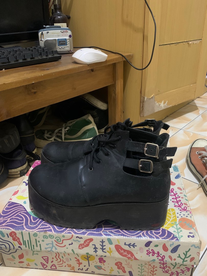 Sepatu Adorable Project Custom Platform Shoes, Fesyen Wanita, Sepatu di ...