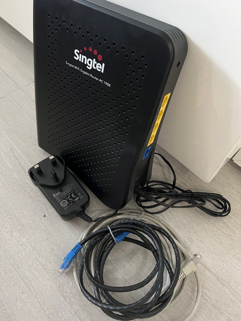 Singtel wifi gigabit router AC1900 (complete set), Computers & Tech ...
