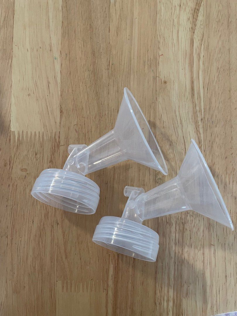 Spectra Flanges/ Breastshields 28mm, Babies & Kids, Nursing & Feeding ...