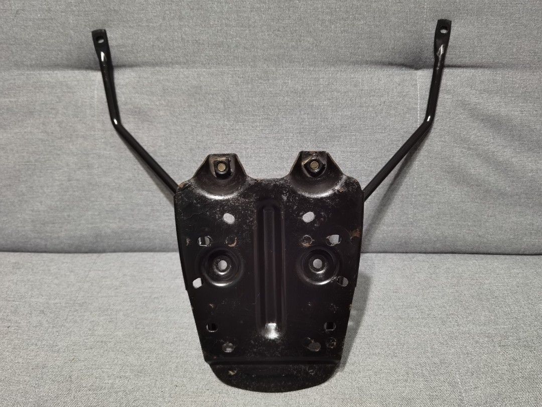Sym GTS200 Top Box Rack, Motorcycles, Motorcycle Accessories on Carousell