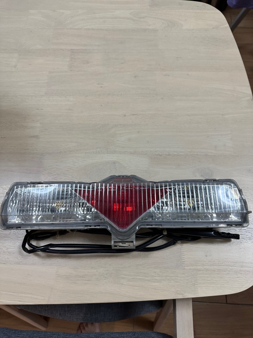 Toyota gt86 stock rear reverse light, Auto Accessories on Carousell