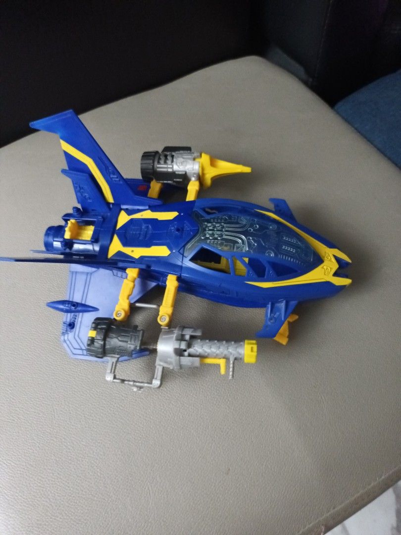 Transformer spaceship, Hobbies & Toys, Toys & Games on Carousell