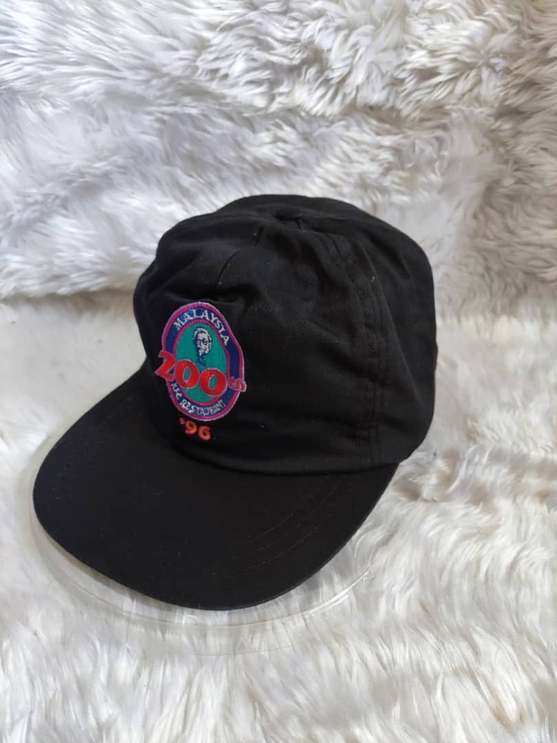 Vintage 1996 KFC Cap 200th anniversary, Men's Fashion, Watches ...