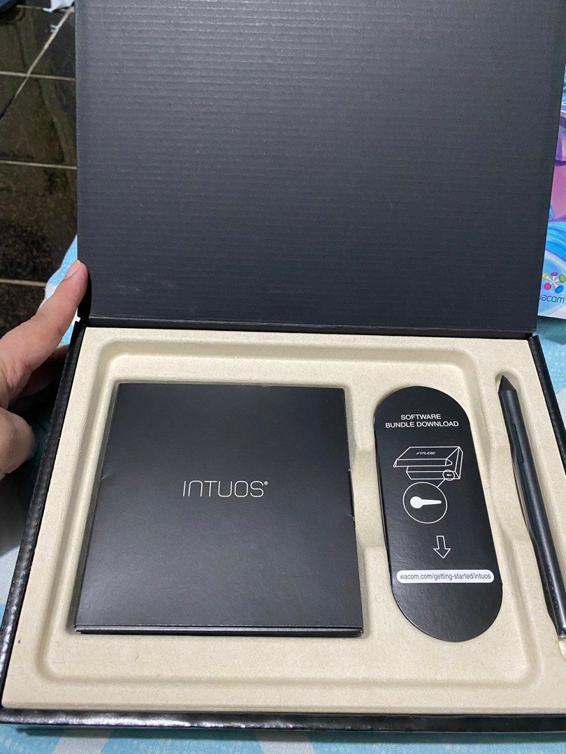 Wacom Intuos Art Small + wireless kit on Carousell