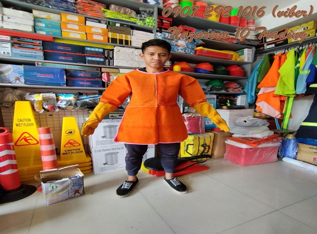 Welding Apron PPE 25, Commercial & Industrial, Construction & Building ...