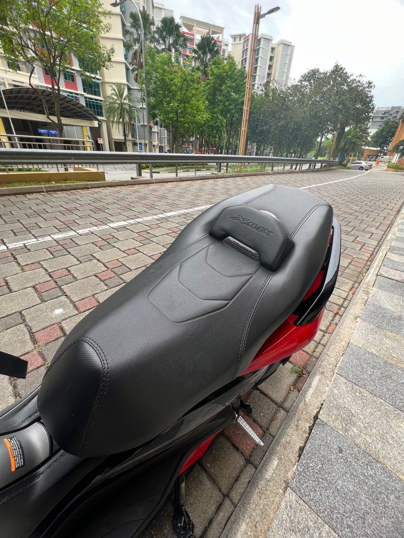 Xmax comfort seat lowered, Motorcycles, Motorcycle Accessories on Carousell