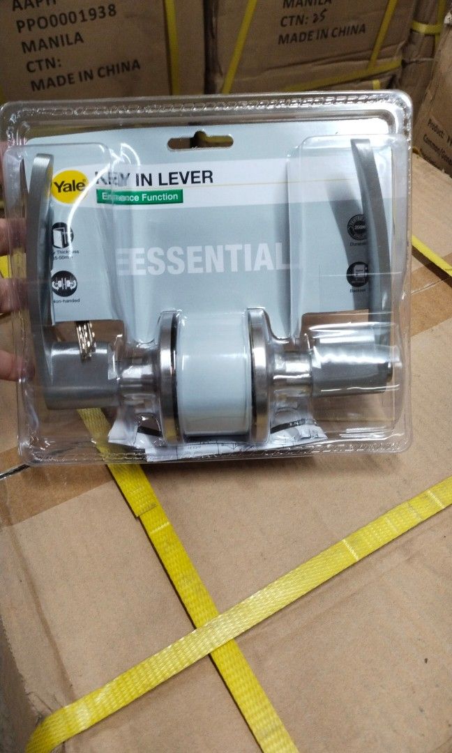 Yale lever lockset straight handle stainless finish vl4447 us15 ...