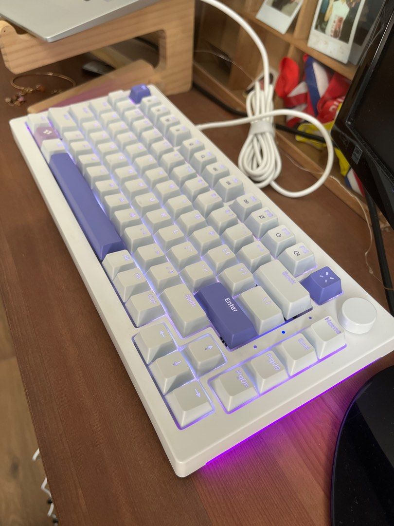 Akko 5075s shine through fully assembled, Computers & Tech, Parts ...