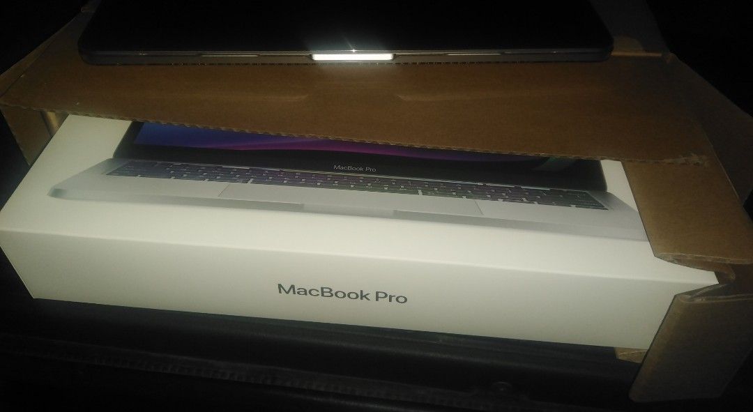 Apple Macbook Pro 13-inch M2, Computers & Tech, Laptops & Notebooks on Carousell