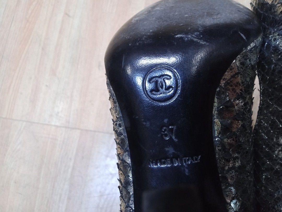 Authentic Chanel Python Pumps Silver, Luxury, Sneakers & Footwear on ...