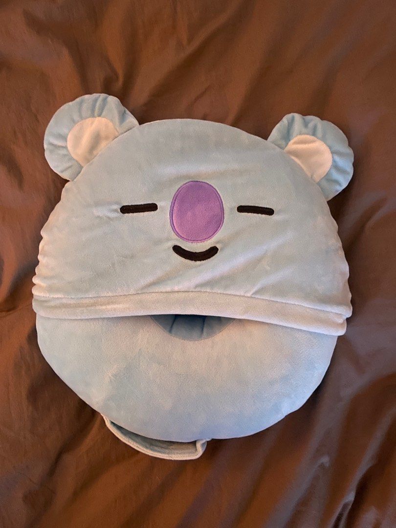 BT21 Universtar Koya neck pillow, Hobbies & Toys, Memorabilia ...