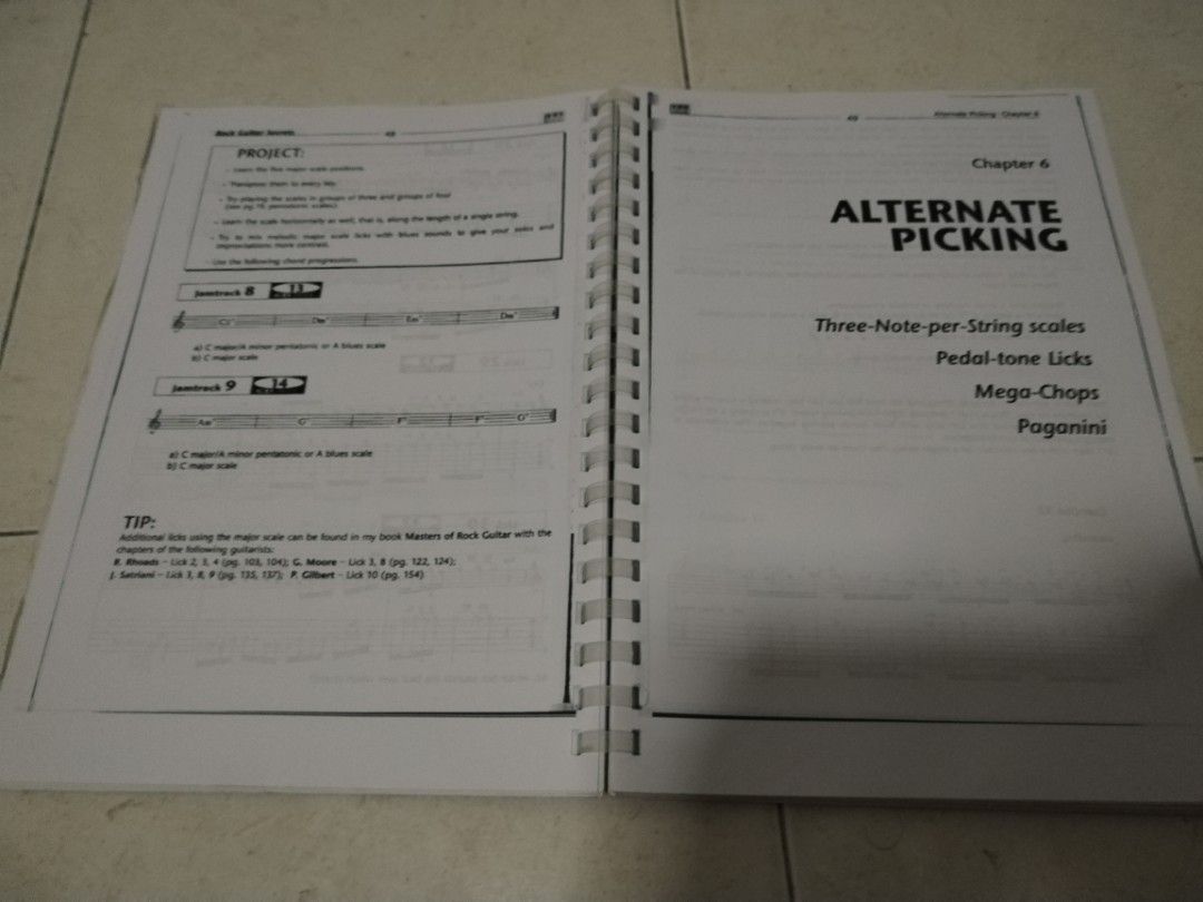 BUKU NOTA MUZIK, Hobbies & Toys, Books & Magazines, Magazines on Carousell