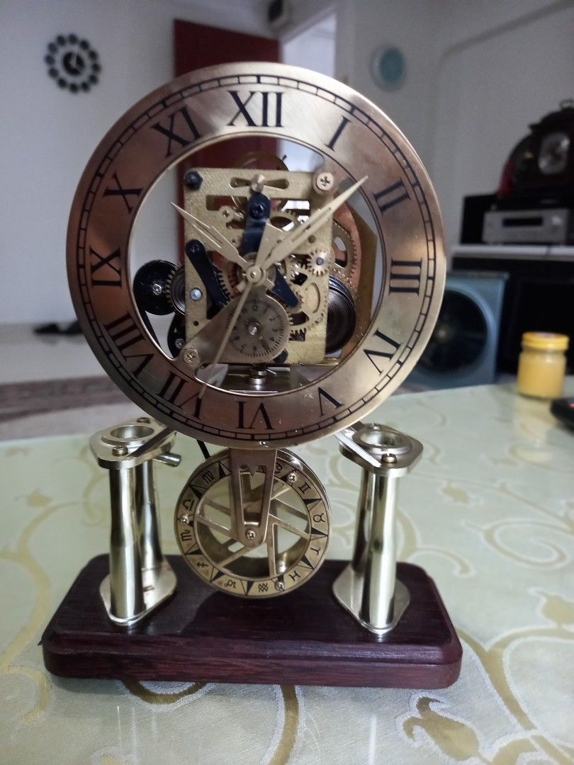 Clock for table, Furniture & Home Living, Home Decor, Clocks on Carousell