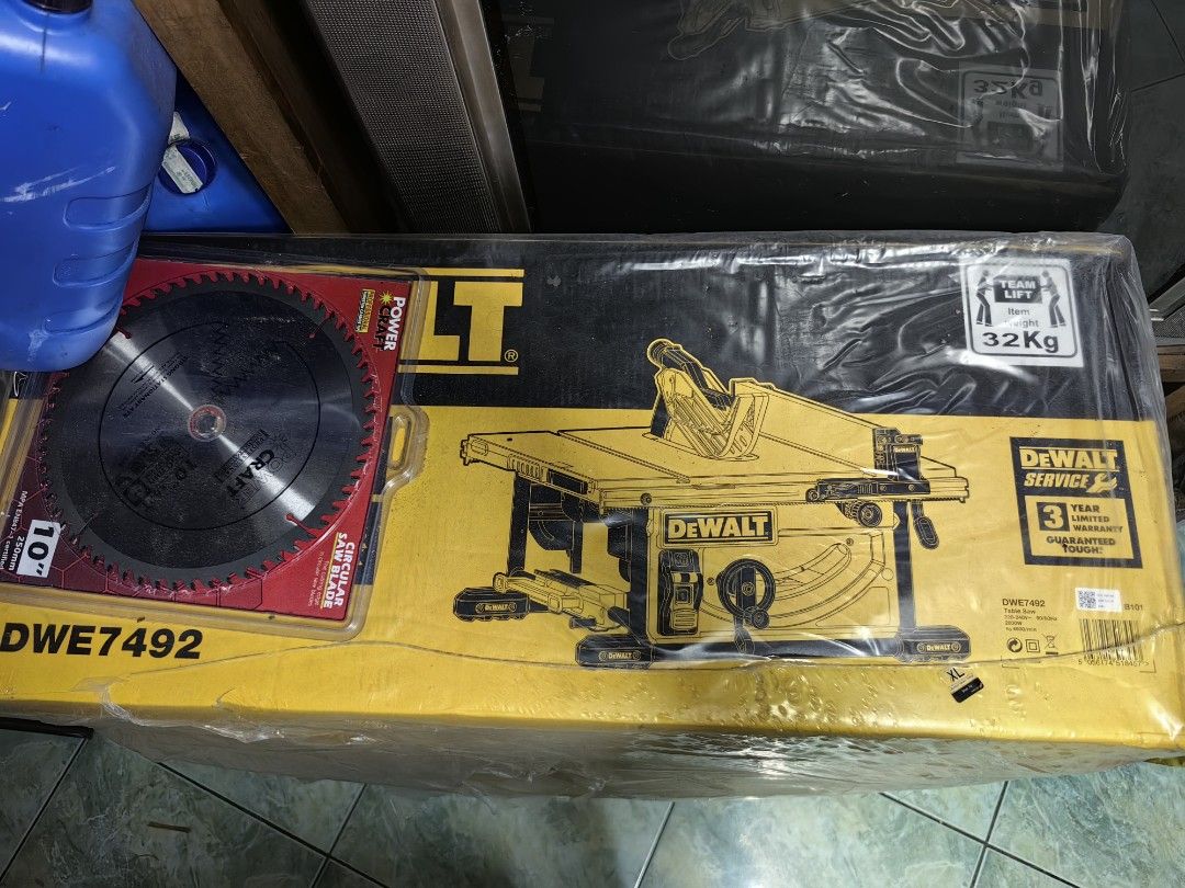 Dewalt DWE 7492, Commercial & Industrial, Construction Tools ...