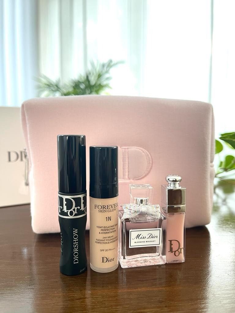 Dior Set, Kesehatan & Kecantikan, Parfum, Kuku & Lainnya di Carousell