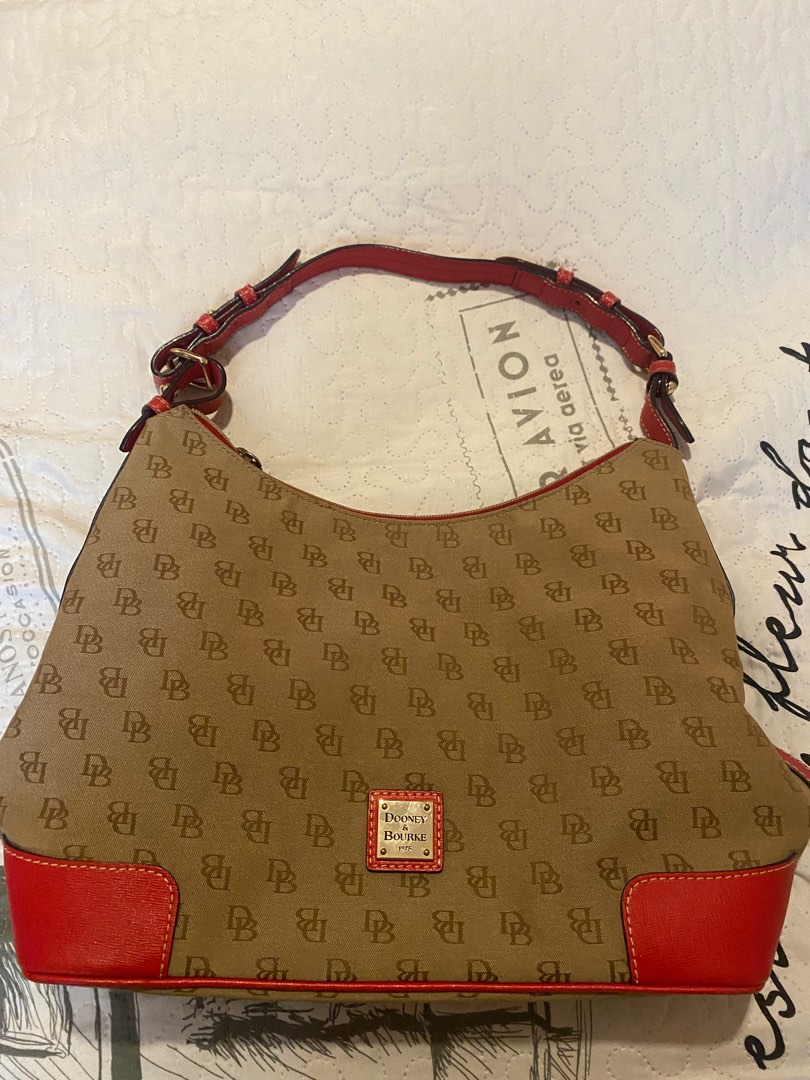 Dooney & Bourke Bag, Luxury, Bags & Wallets on Carousell