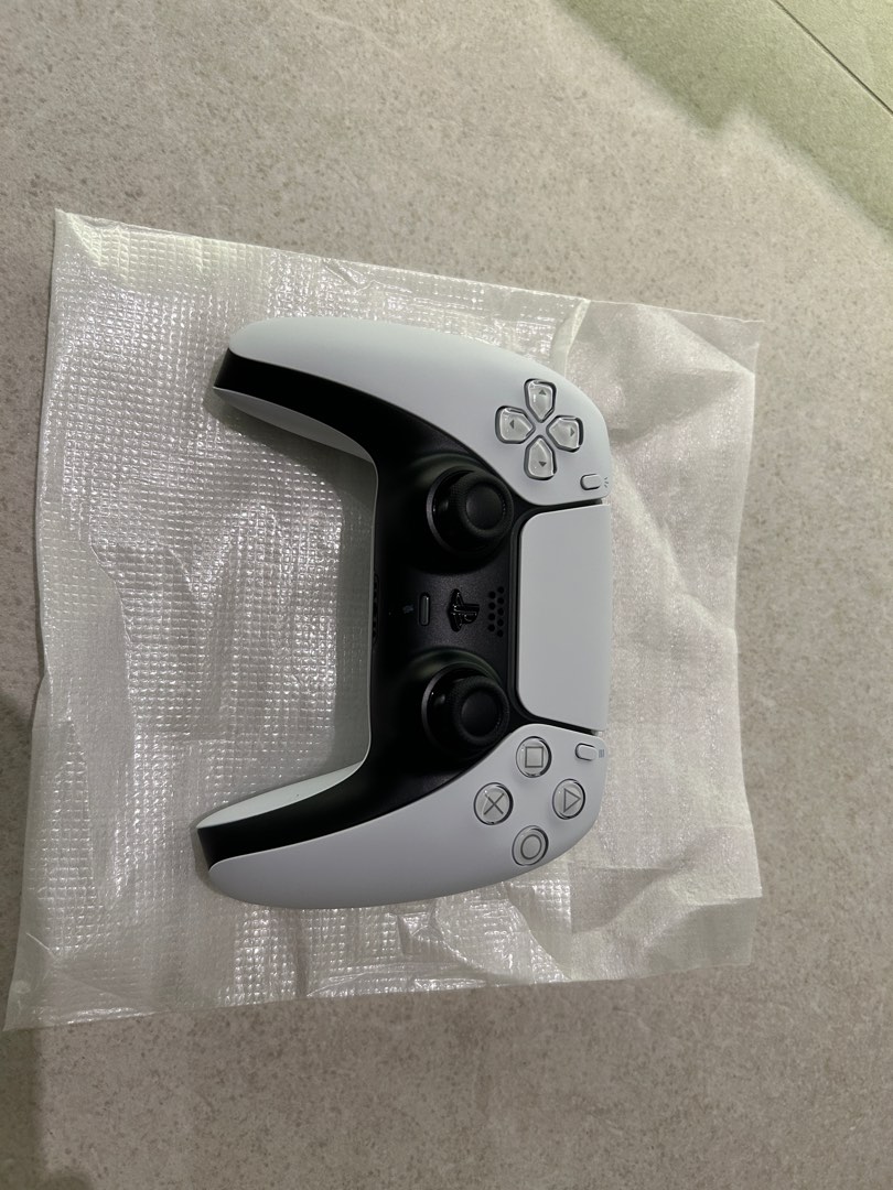 PS5 Dual Sense controller brand new, Video Gaming, Video Game Consoles ...