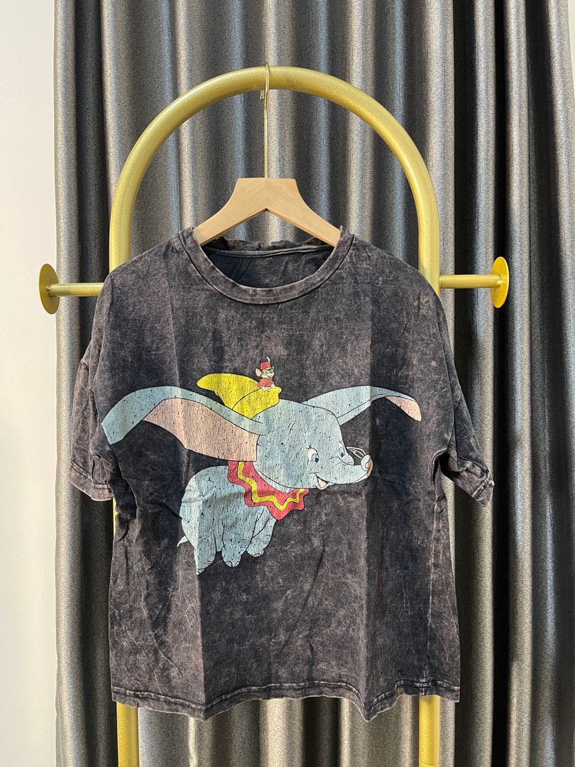 Elephant top, Fesyen Wanita, Pakaian Wanita, Atasan di Carousell