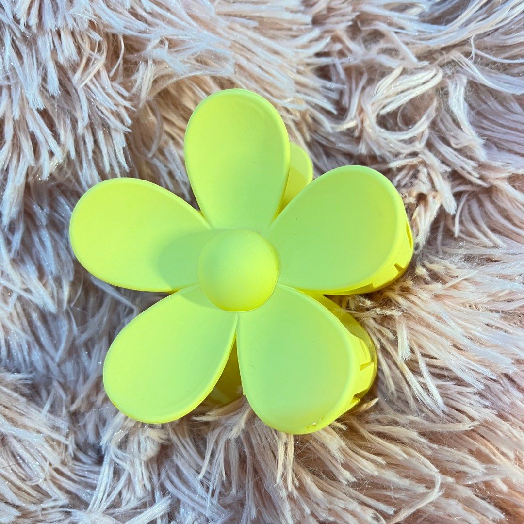 Flower Clamp on Carousell