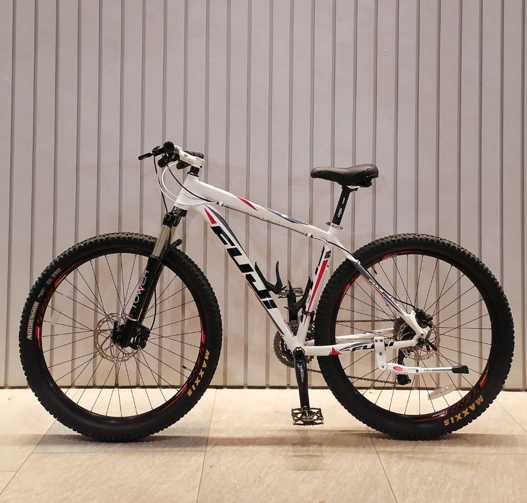 Fuji, 29er with Air Fork suspension, Sports Equipment, Bicycles & Parts ...