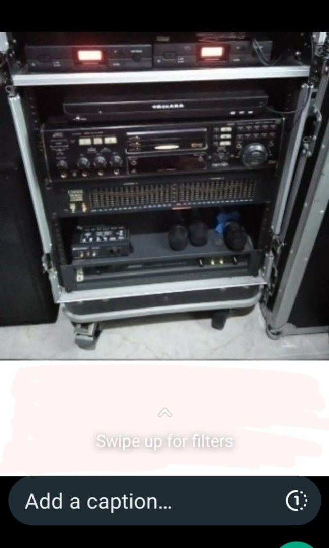 Full set sounds system to let go.need to sell fast . still can NAGO ...