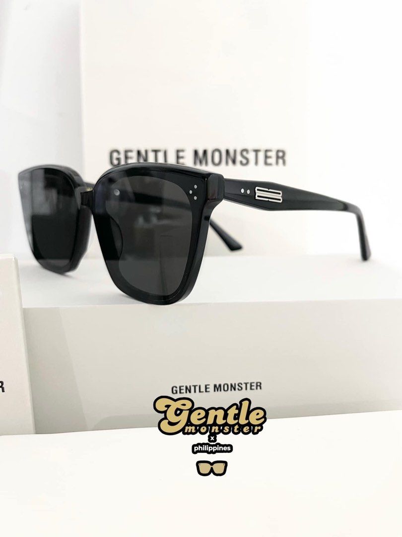 Gentle Monster Palette 01 Sunglass with Box & Inclusions Set, Women's ...