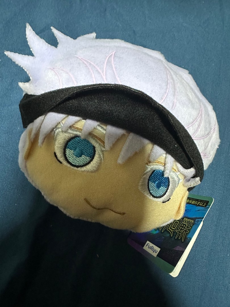 Gojo Satoru-Jujutsu Kaisen Face Pouch, Hobbies & Toys, Toys & Games on ...