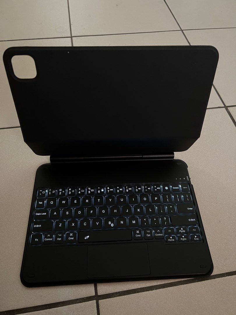 Goojodoq ipad air 4 keyboard, Mobile Phones & Gadgets, Mobile & Gadget ...