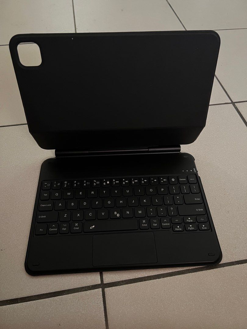 Goojodoq ipad air 4 keyboard, Mobile Phones & Gadgets, Mobile & Gadget ...