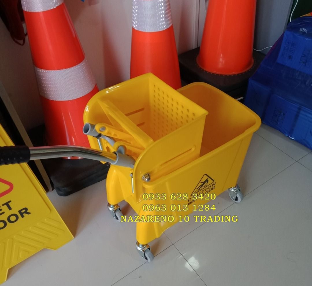 Heavy Duty Industrial Use Mop Squeezer 20 Liters Capacity., Furniture ...
