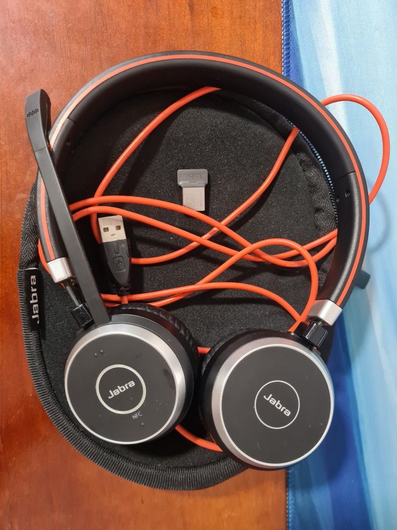 Jabra Evolve 65 HSC018W & ENDO40W negotiable, Audio, Headphones ...